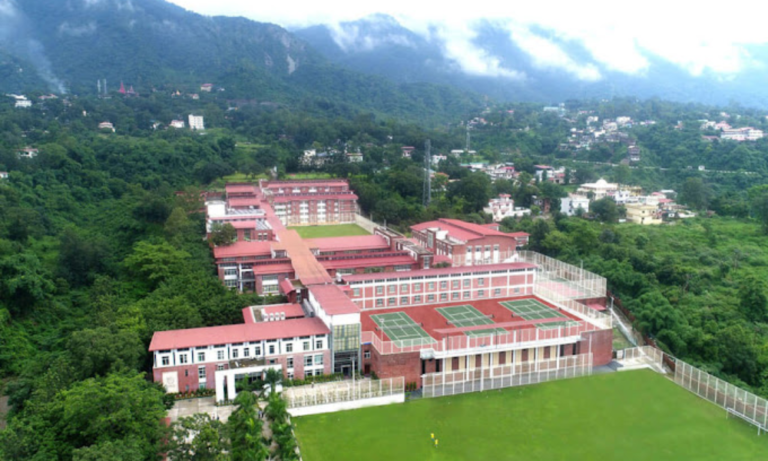 Top 10 Girls Boarding Schools in India | Latest List 2025-26